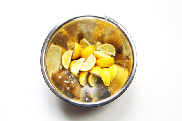 Comment faire des citrons beldi confits en quartiers - Au four & au moulin